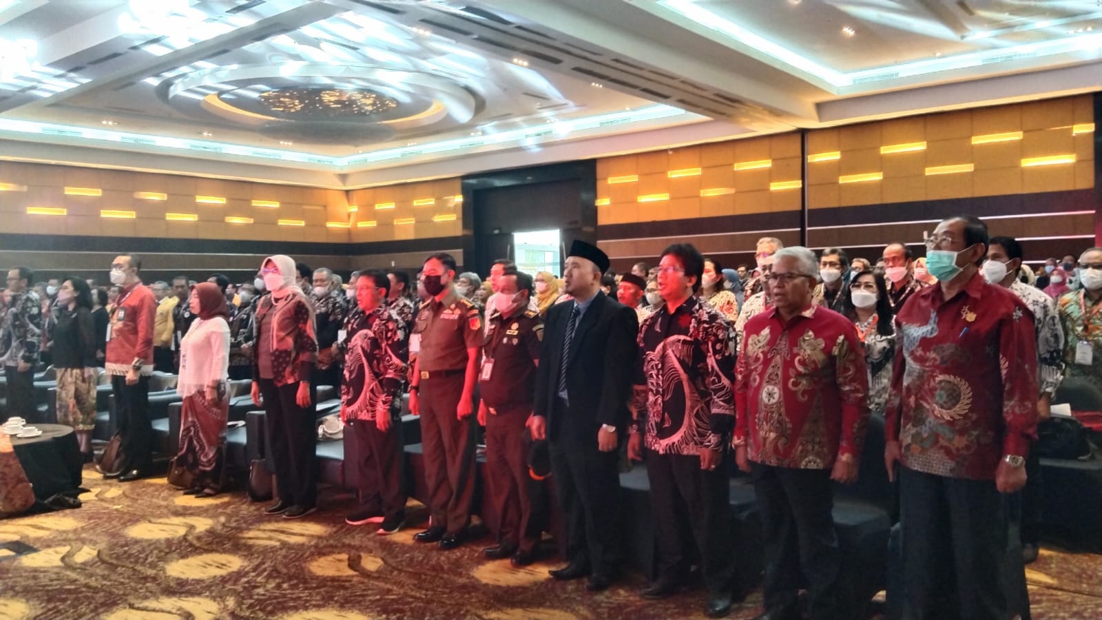 WAKIL REKTOR I HADIRI PEMBUKAAN KONASPI X 2022 - IAIN Manado