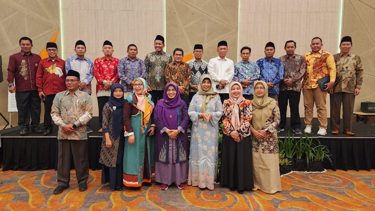 Rektor IAIN Manado dan Jajaran Pimpinan Hadiri Kegiatan Finalisasi Proyek SBSN PTKIN 2023-202 ...