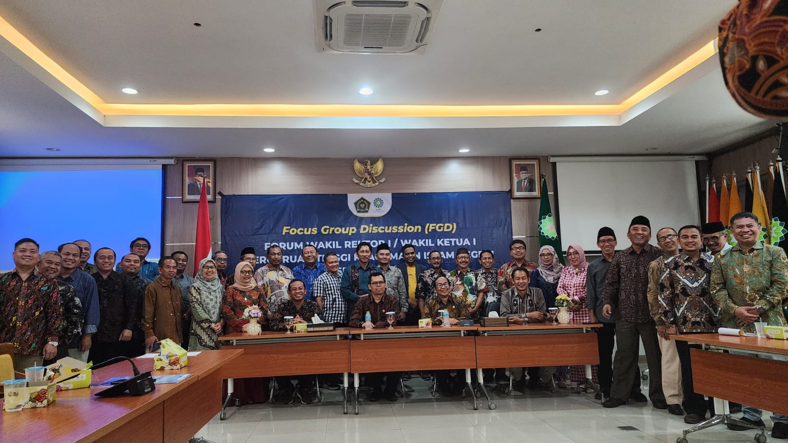 Wakil Rektor I IAIN Manado Ikuti FGD Evaluasi Penerimaan Mahasiswa Baru 2023 dan Persiapan PMB ...